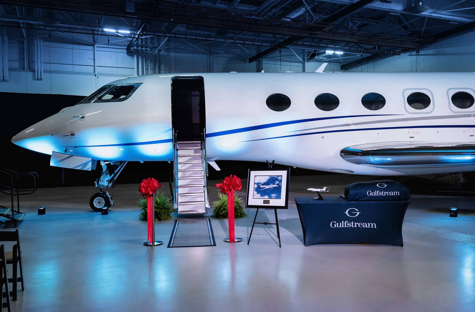 General Dynamics Announces First Gulfstream G600 Delivery | General ...